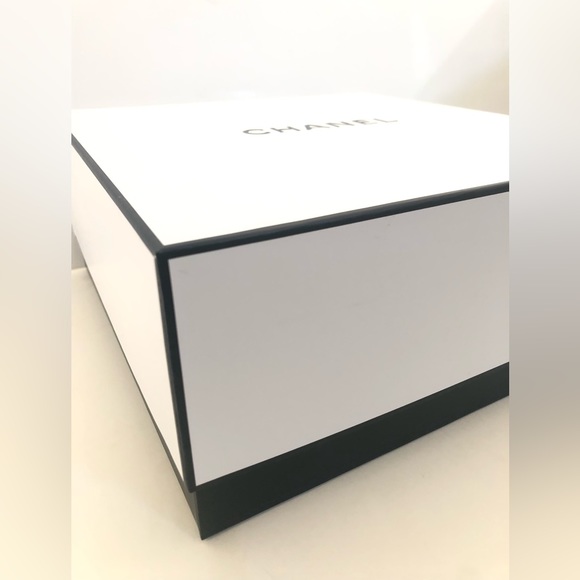 CHANEL | Other | Chanel Keepsake Gift Box | Poshmark